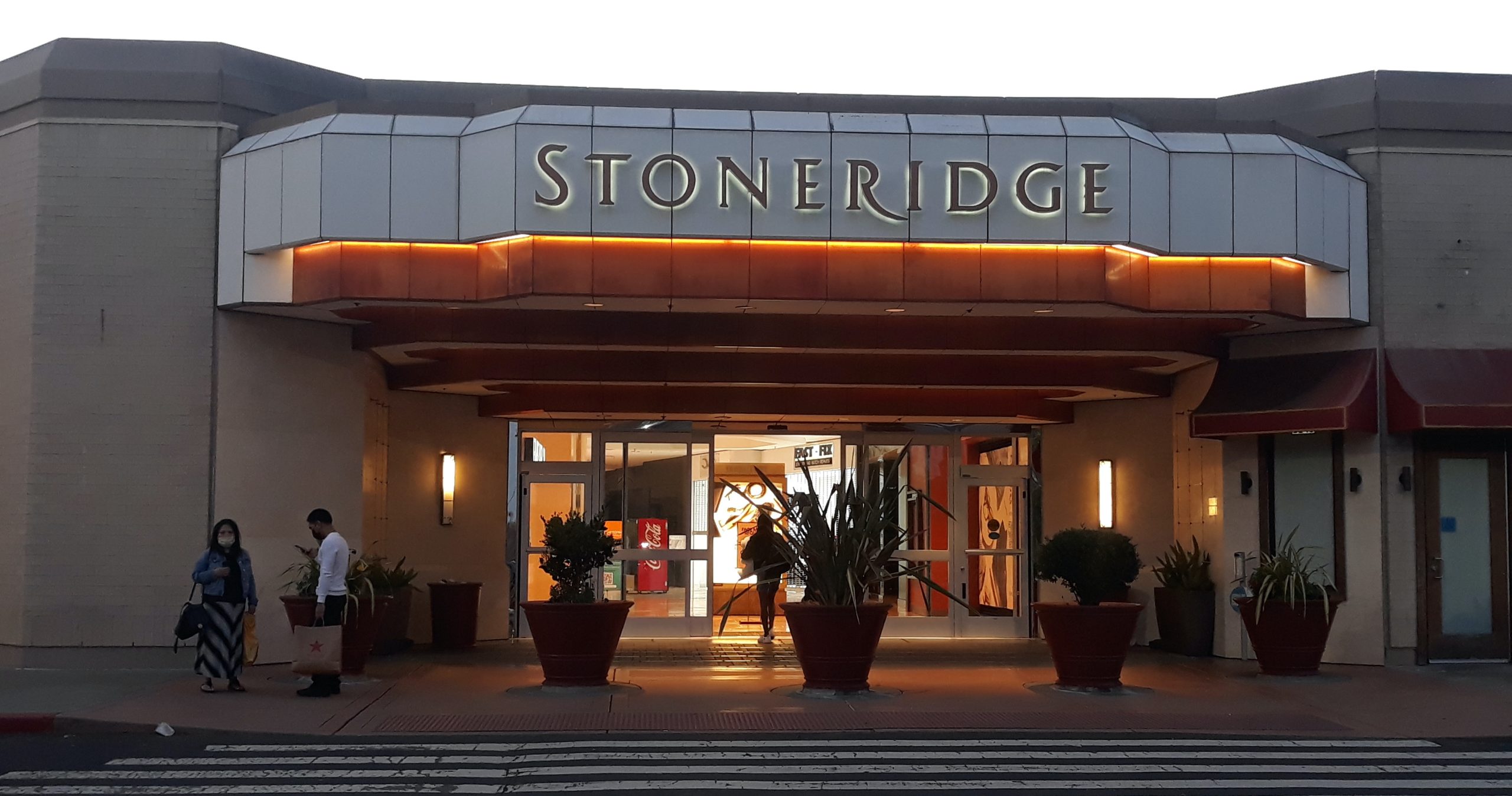 Pleasanton council approves major components of Stoneridge Mall ...